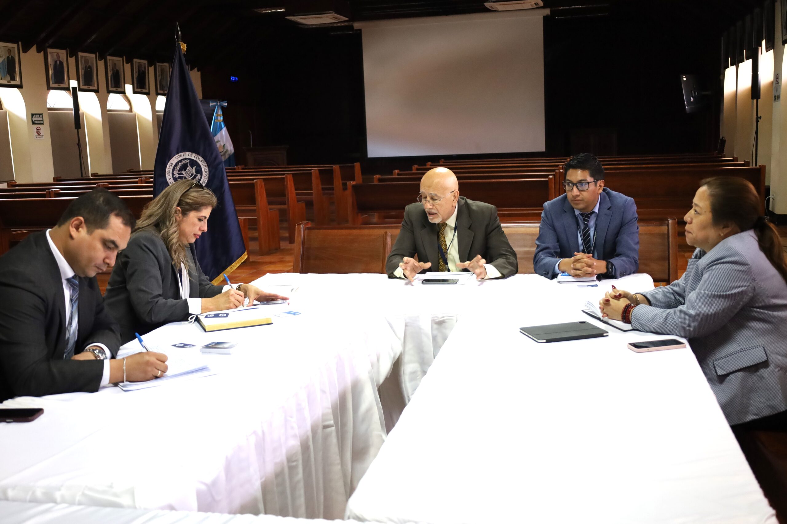 Reunión con el Instituto de Justicia Constitucional | SEIJ