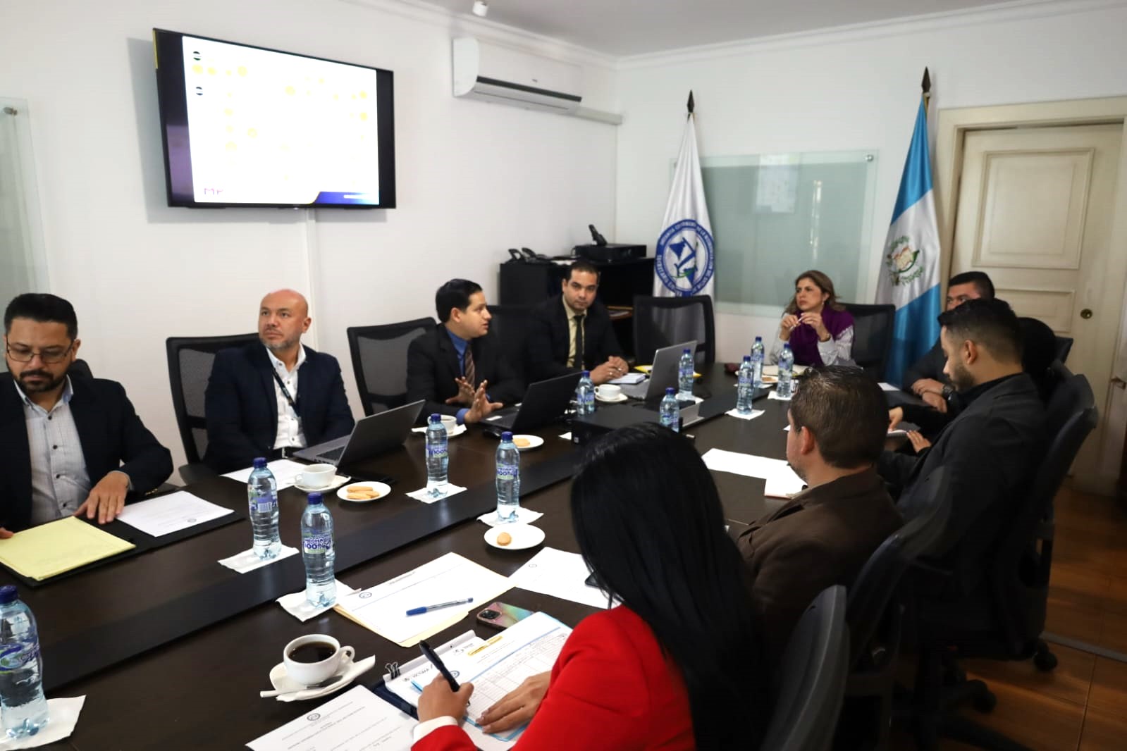Reunión de trabajo con la Mesa técnica del Sistema Informático Nacional ...