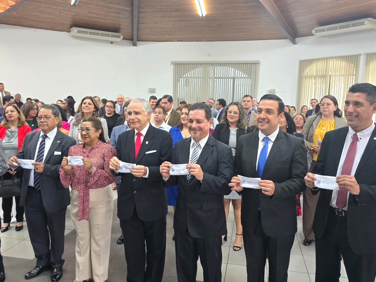 Emprendiendo tras las barreras: Inauguración del Proyecto “Horizonte ...